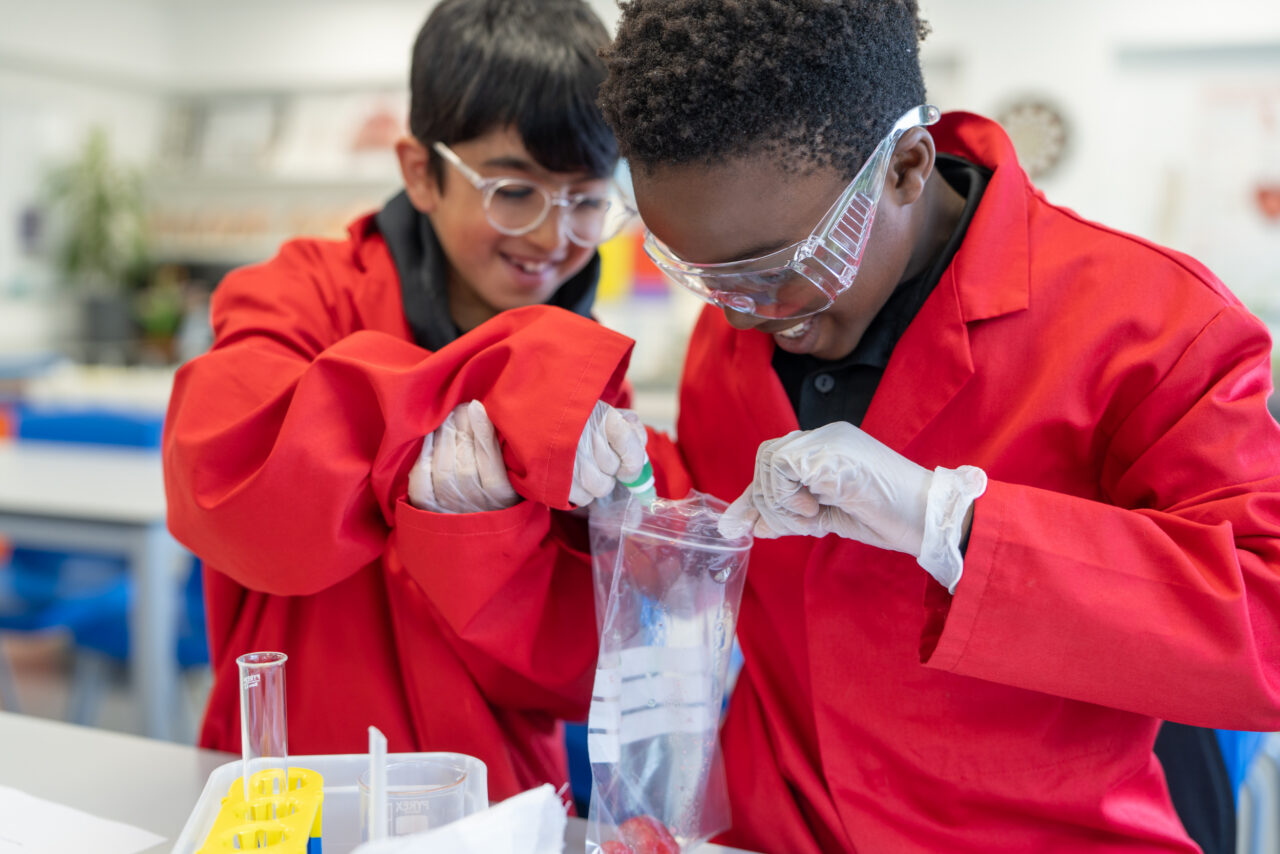 Extracting Strawberry DNA in Biology at the Merchant Taylors' Discovery ...